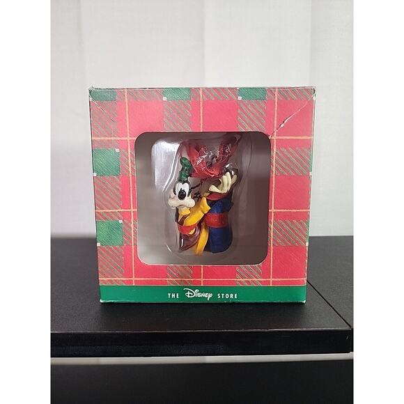 Disney | Holiday | Disney 996 Mickeys Winter Wonderland Goofy Ornament ...